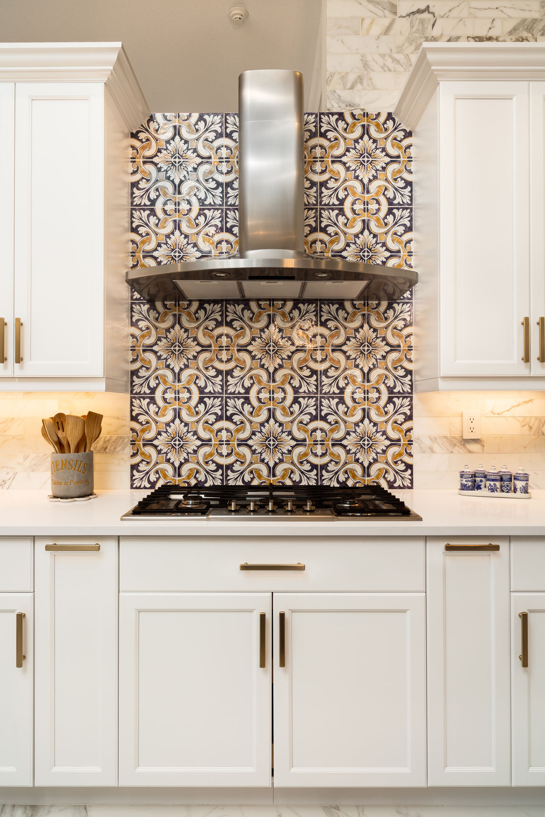 Three Styles Used for Backsplash Patterns